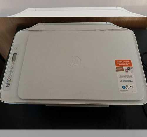 Принтер HP DeskJet 2700e