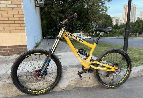 Commencal Supreme 8 M-L