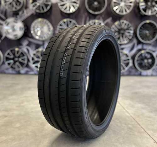 Yokohama Advan Sport V107 265/40 R19 102Y