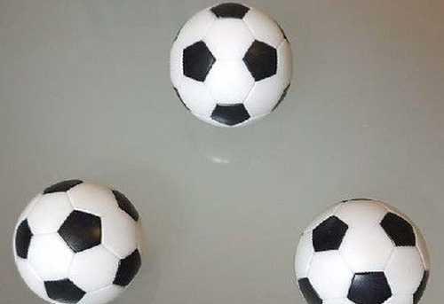 Коллекция футбольных мячей 32 мм