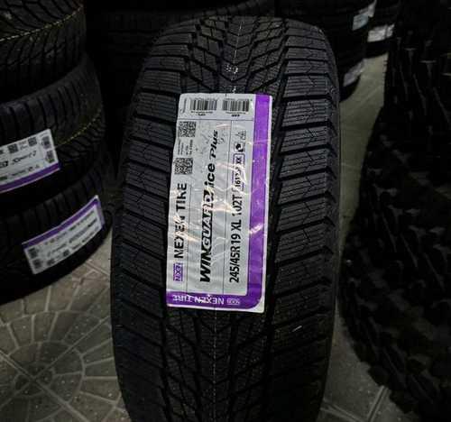 Nexen Winguard Ice Plus 245/45 R19 102T