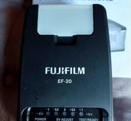Фотовспышки Fujifilm EF-20; Canon 550 EX и др