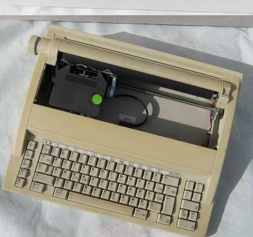 Пишущая машина optima Serie SP