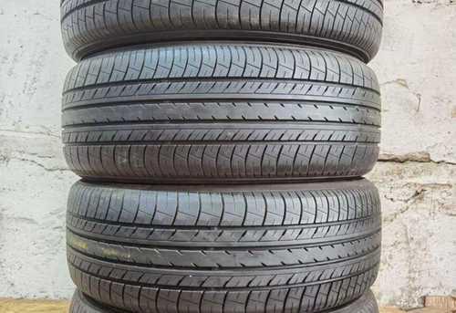 Yokohama dB Decibel E70 215/55 R17 94H