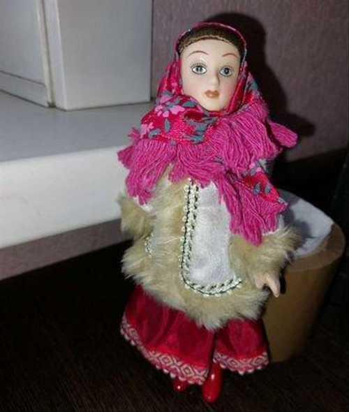 Кукла из коллекции deagostini с журналом