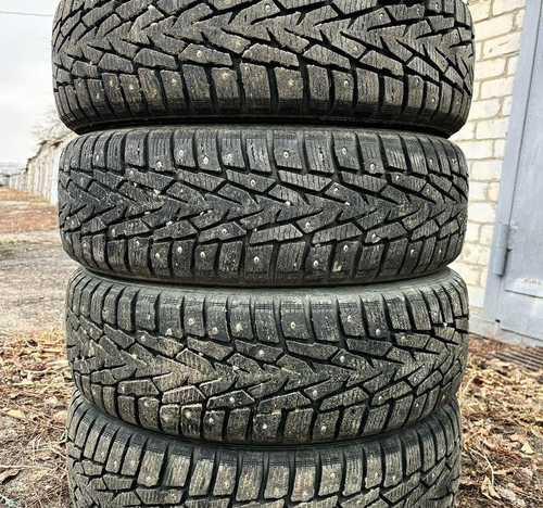 Nokian Tyres Hakkapeliitta 7 185/70 R14 90V