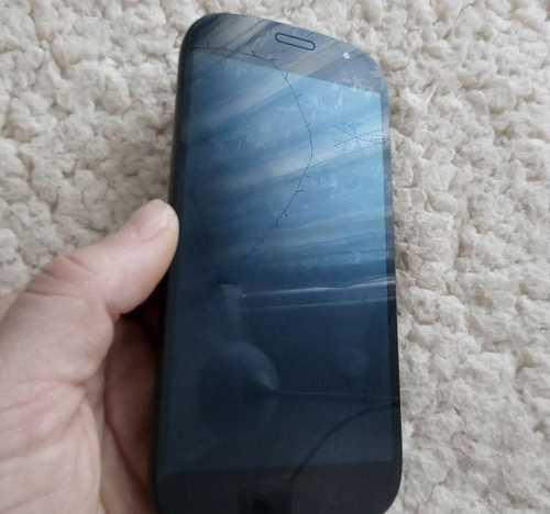 Yota YotaPhone 2, 2/32 ГБ