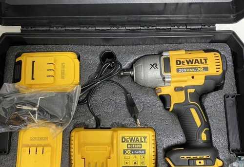 Гайковерт аккумуляторный dewalt