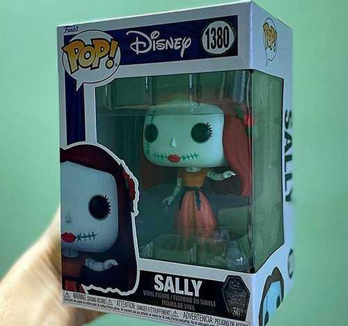 Фигурка Funko POP Disney tnbc 30th Formal Sally