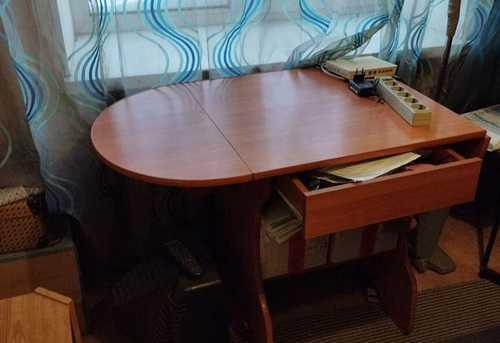 Компьютерный столик для ноутбука