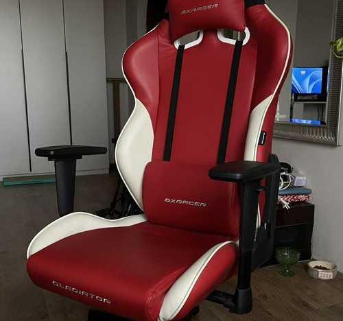 Компьютерное кресло dxracer gladiator