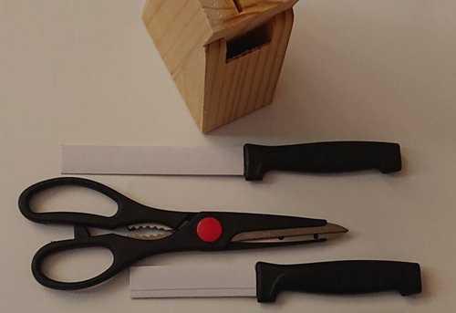 Набор ножей на деревянной подставке Новый