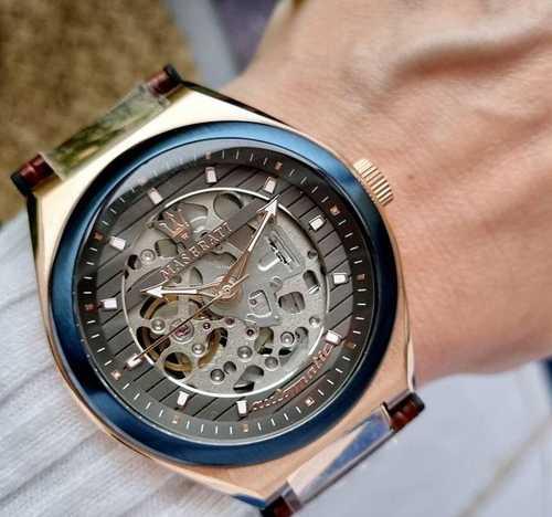 Часы мужские Maserati R8821139001