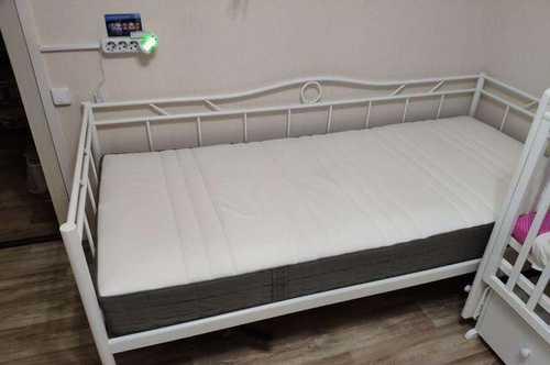 Кровать кушетка IKEA рамста