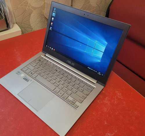 Asus zenbook Prime