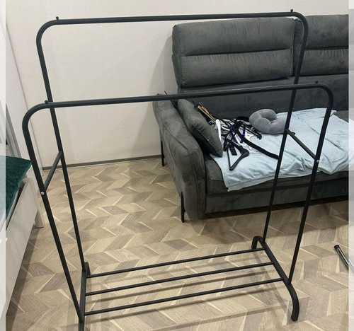 Вешалка напольная