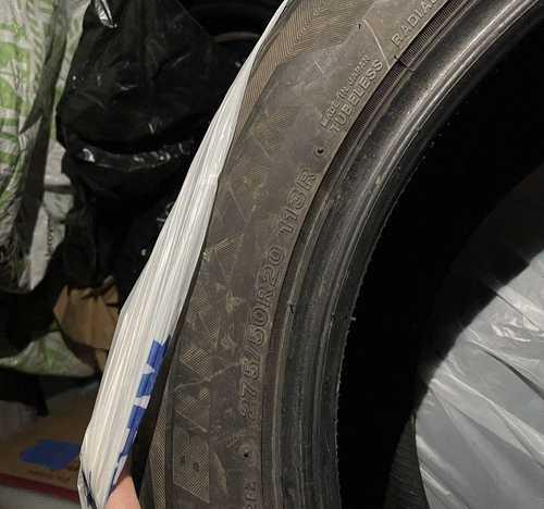 Bridgestone Blizzak Ice 275/50 R20 113R