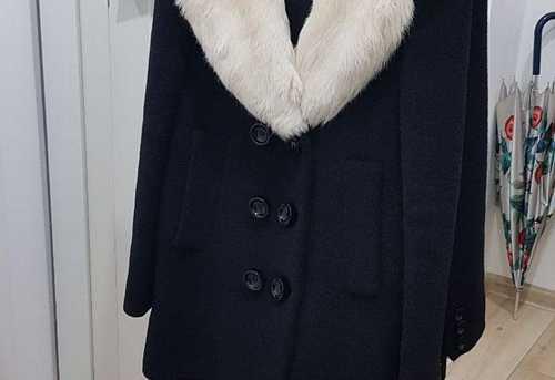 Пальто moschino размер s