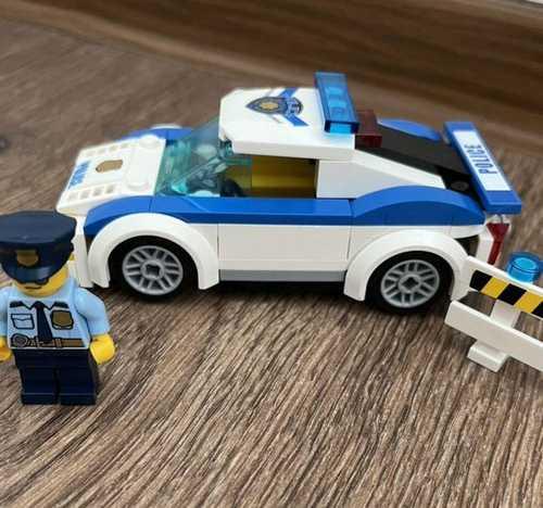 Lego city police 60239