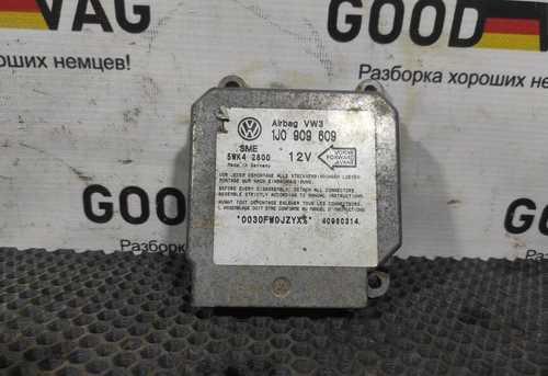 1J0909609 Блок управления airbag Volkswagen Golf