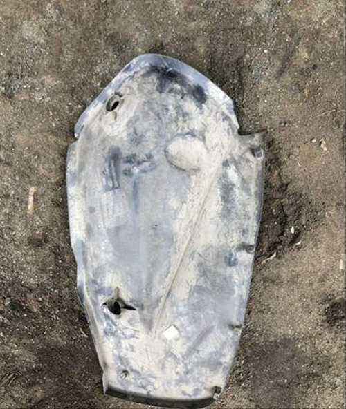 Подкрылок задний правый Рено Логан 05-14