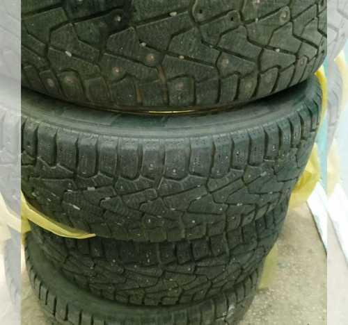 Pirelli Ice Zero 195/65 R15