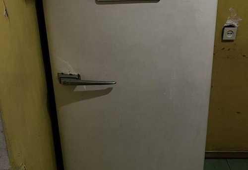 Холодильник бу ЗИЛ Москва