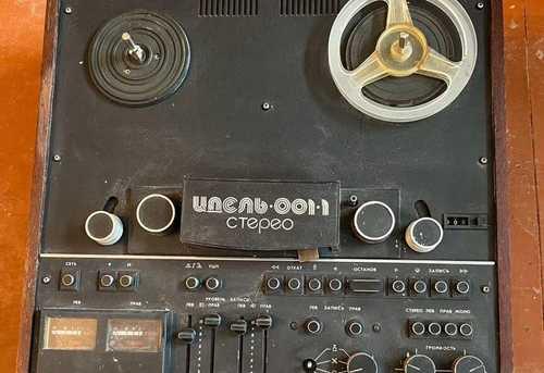 Катушечный магнитофон и техника времен СССР