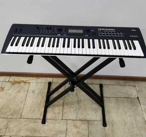 Korg kross2 61 Синтезатор новый