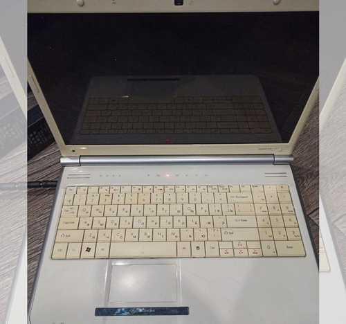 Продам ноутбук Packard Bell