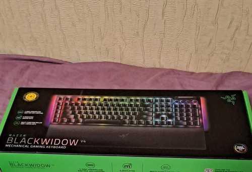 Razer BlackWidow V4 Yellow Switch