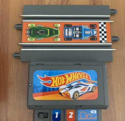 Трек машина hot wheels