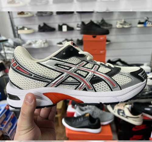 Кроссовки asics асикс последние размеры