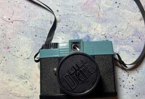 Плёночный фотоаппарат diana mini lomo