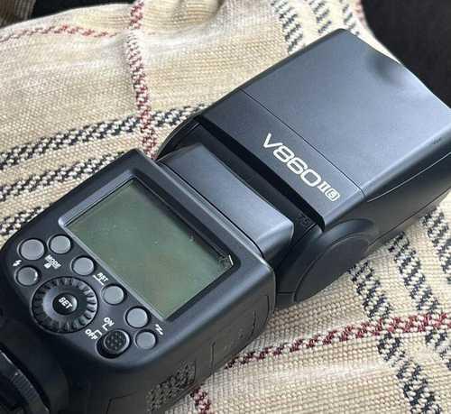 Вспышка камеры Godox V860iis