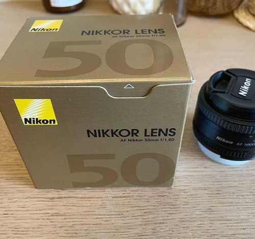 Nikkor lens AF Nikkor 50mm f/1.8D