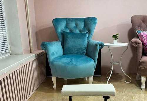 Кресла (разные цвета)
