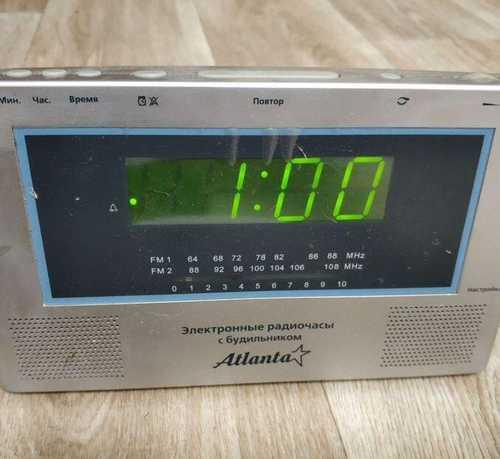 Радиочасы с будильником