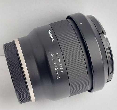 Tamron 35mm f/2.8 for Sony E