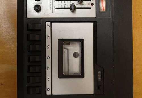 Весна 2111 кассетный магнитофон СССР