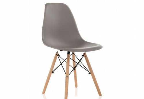 Пластиковый стул Eames PC-015 серый