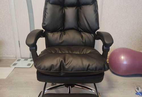 Офисное компьютерное кресло (кресло руководителя)