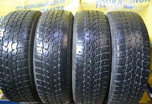 Kumho Power Grip KC11 205/65 R16C