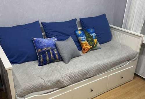 Кровать IKEA хемнэс