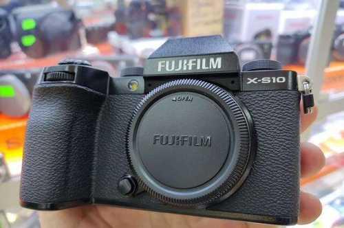 Fujifilm X-S10 Body пробег 9.521 кадр S№1A002174
