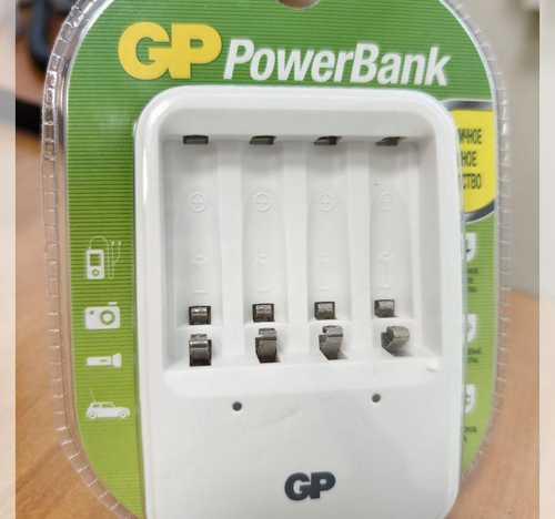 Зарядное устройство GP PowerBank