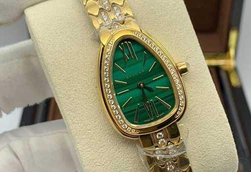 Женские часы Bvlgari зеленые
