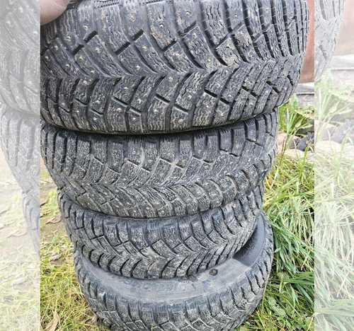 Michelin X-Ice North 4 185/65 R15 92