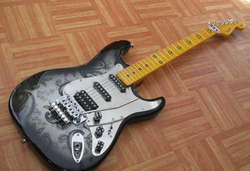 Fender Аmeriсan Riсhiе Sаmbоrа Signаturе (реплика)