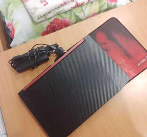 Продаю игровой ноутбук